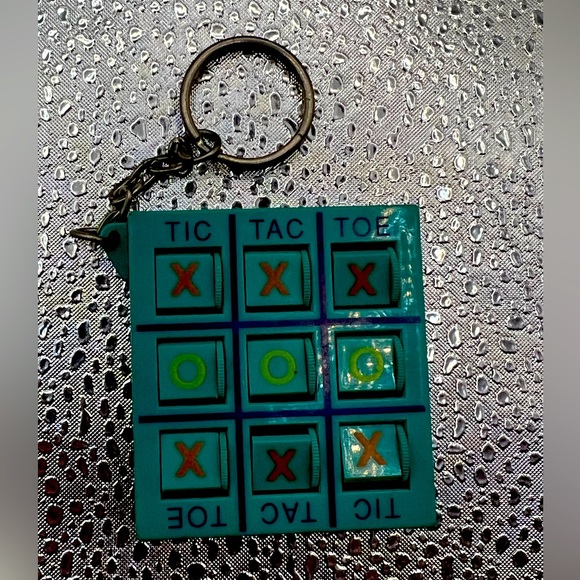 Source Unknown | Toys | Vintage Tic Tac Toe Mini Keychain Basic Fun 996 ...